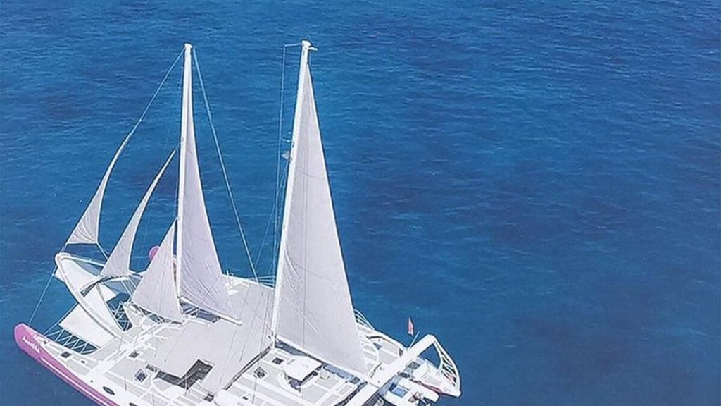 Bali Aneecha Catamaran Experience with Transfer - Mavericks Travel